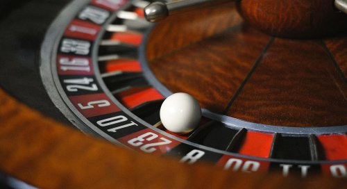 Roulette: Rules, strategies, and how to win